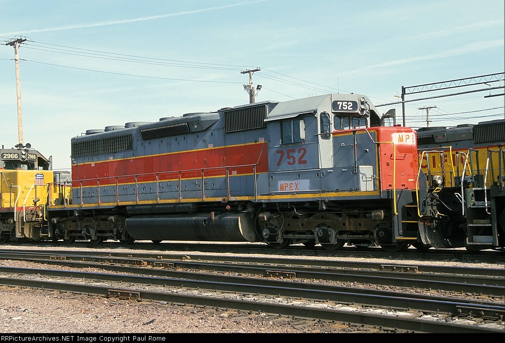 MPEX 752, ex UTAH RWY, now in lease service enroute to the EJ&E on the UPRR